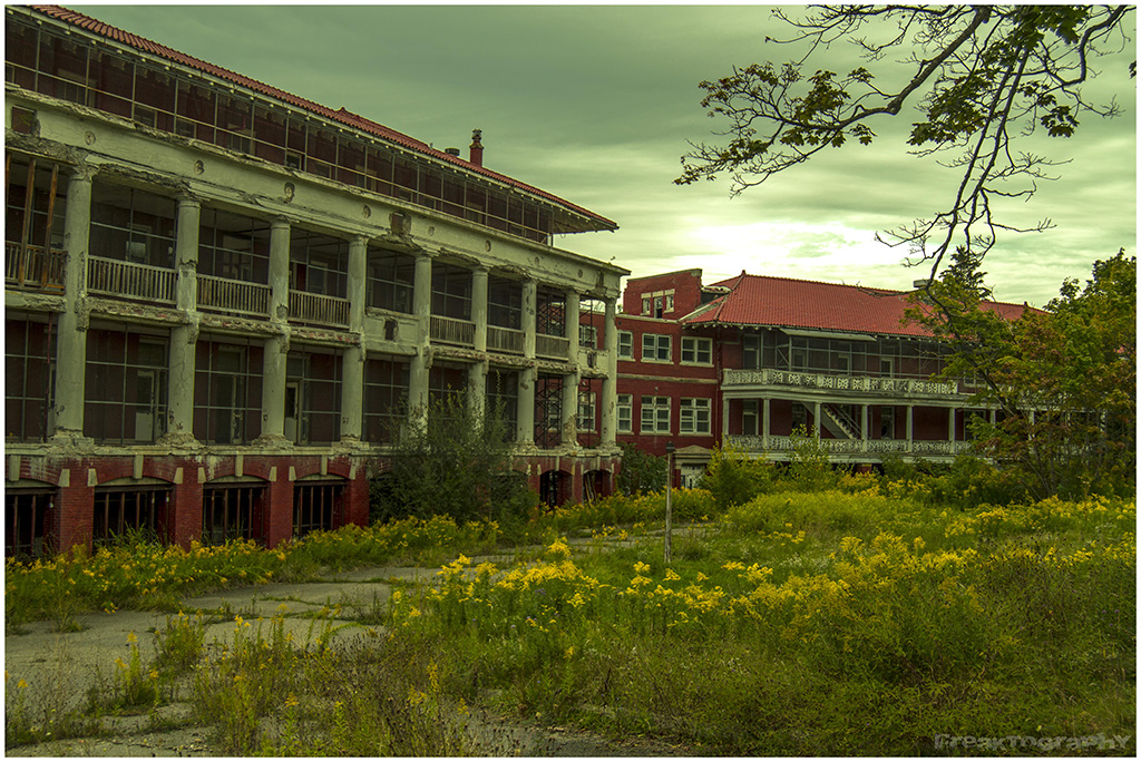 Abandoned Tuberculosis Hospital | Freaktography